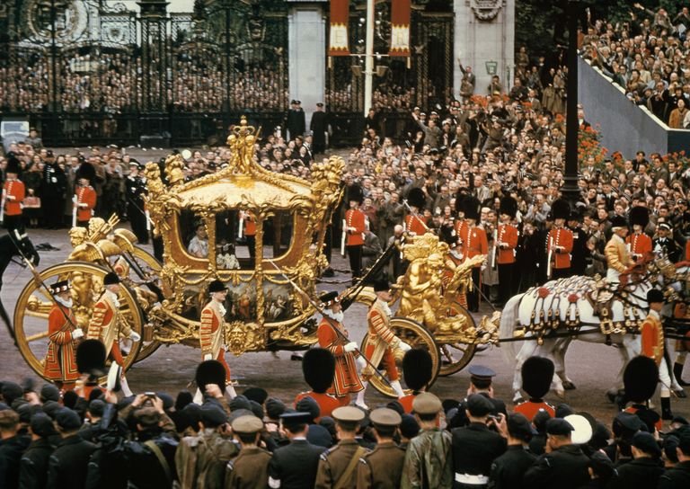 Elizabeth II's Remarkable Coronation Ceremony: History and Facts ...